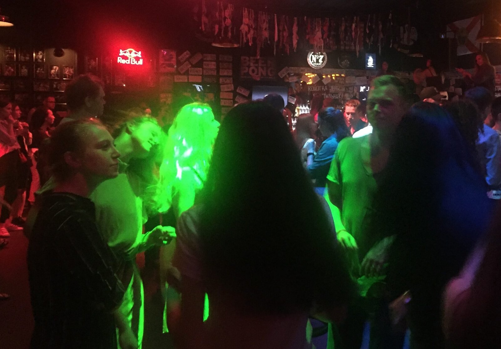 Ruin Bars Budapest – Ultimate Guide to Budapest Ruin Bars